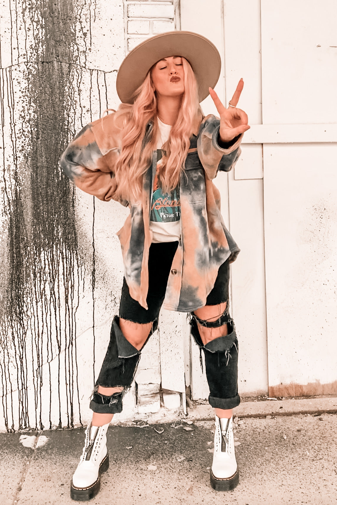 Denim & Street Boutique