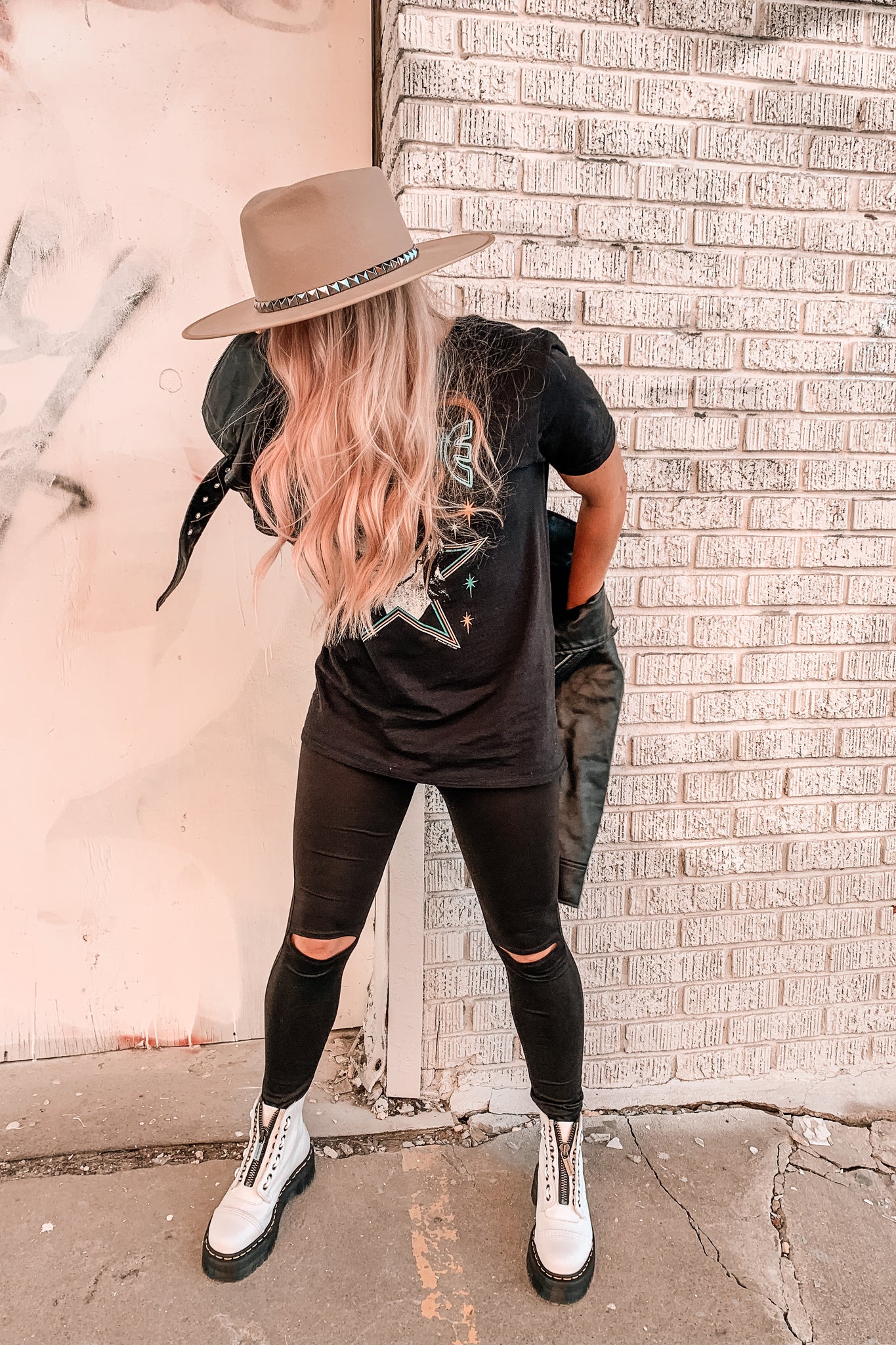 Denim & Street Boutique
